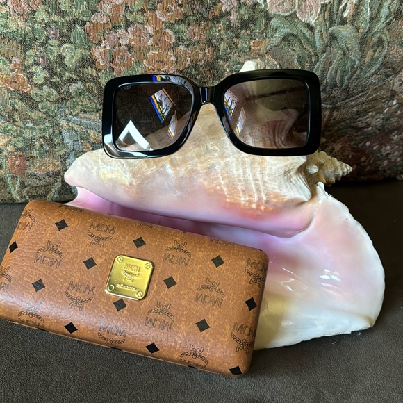 MCM | Accessories | Mcm Sunnies Nwot Black With Logo Red Design Frames ...
